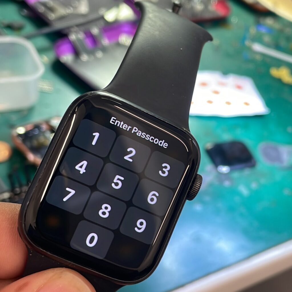 Apple Watch Repair - Glass, Screen & Battery Replacement | Tech Lab
